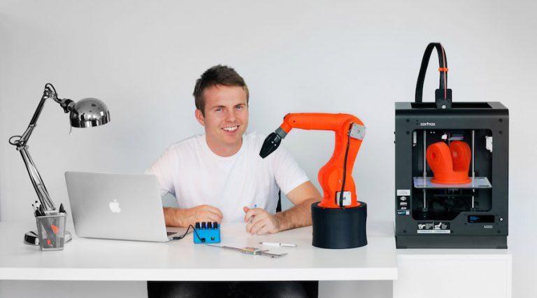 3D printing examples in the robotics industry (3d printed robot)