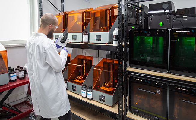 Print More Parts in Less Time - 3D Printing Farm with Cloud Management